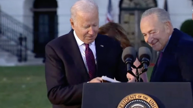 WATCH: ‘Where’s My Mask?’ Biden Searches For Outdoor Mask He Never Had | MRCTV